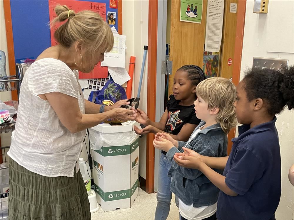 Bridger Creative Science School / Homepage